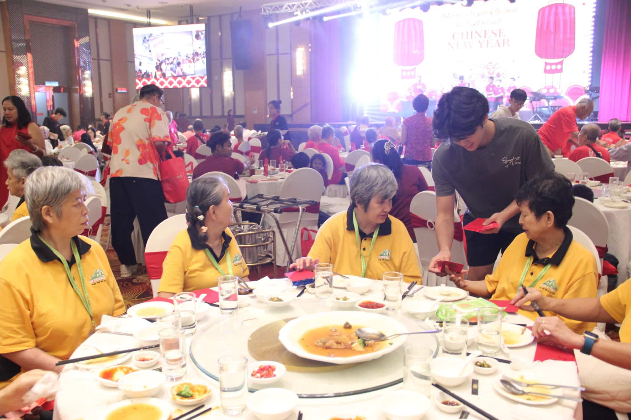 Charity Food Basket Lunch at Hao Xiang Chi Seafood Restaurant Setia ...